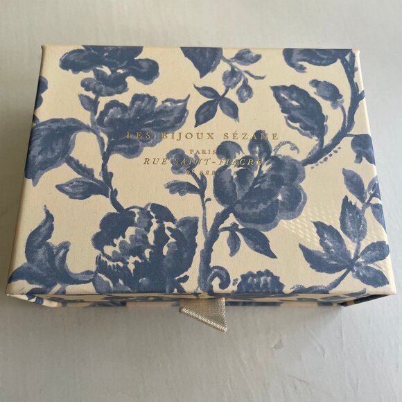 Sezane | Accessories | Sezane Blue Floral Gift Box With Matching Pouch ...